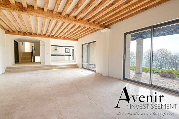 Maison à louer - Dommartin - 6 pièces - 5 chambres