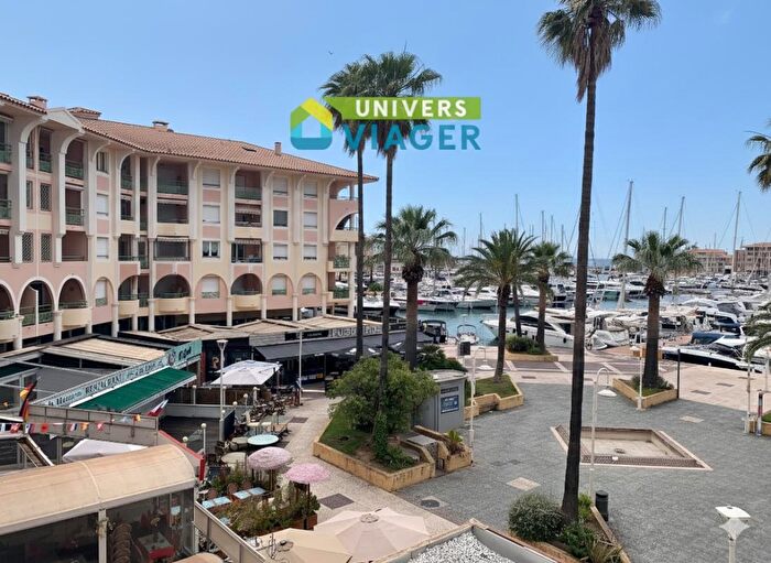 Appartement à vendre - Fréjus, Fréjus Plage - 2 pièces - 1 chambre