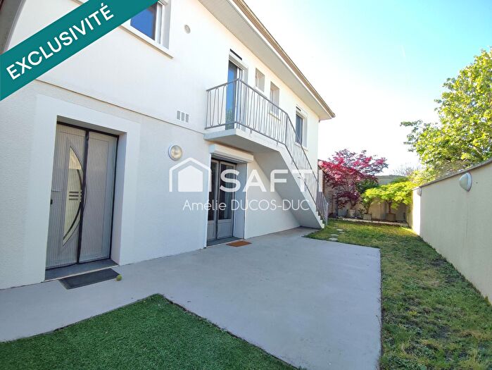 Maison à vendre - Eysines, Le Bourg - 7 pièces - 4 chambres