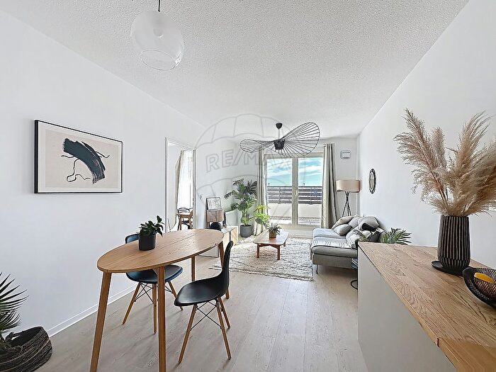 Appartement à vendre - Nîmes, La Gazelle, Ventabren - 3 pièces - 2 chambres