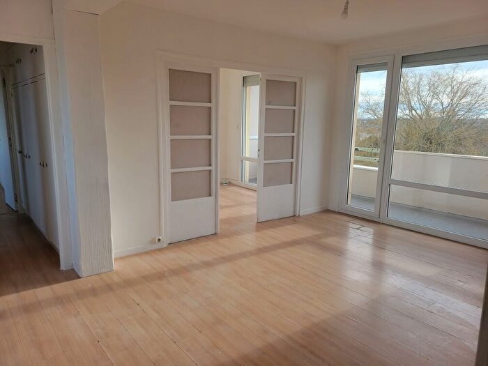 Appartement à vendre - Saint-Quentin, Saint-Martin, Oëstres - 3 pièces - 2 chambres