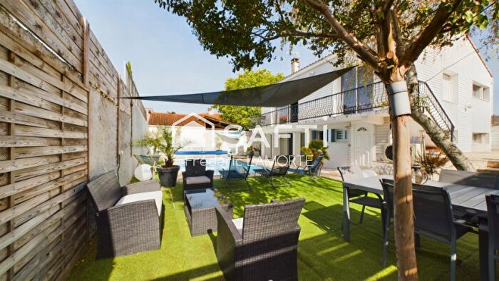 La Rochelle, Port Neuf : Maison 7 pièces à vendre