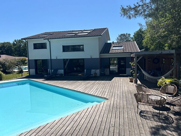 Blanquefort, Caychac - Maison 10 pièces à vendre