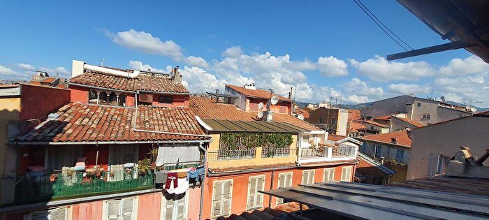 Appartement à louer - Vieux-Nice - 2 pièces - 1 chambre