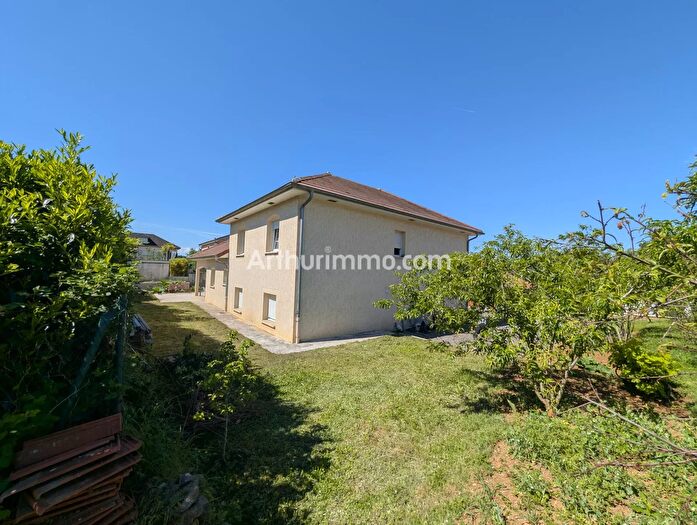 Avanne-Aveney : Maison 6 pièces à vendre