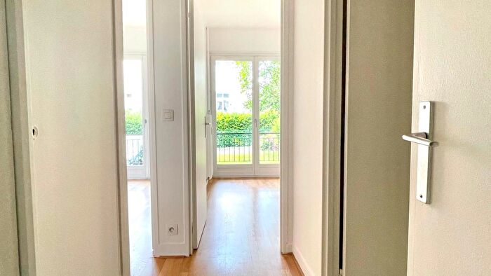 Appartement 3 pièces à Carrières-sur-Seine, Centre historique, à louer