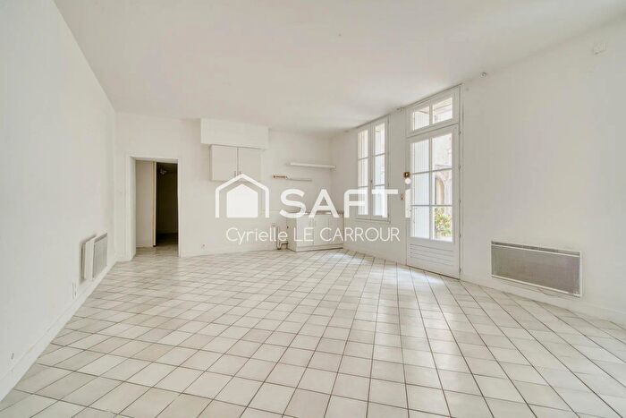 Appartement 2 pièces à La Rochelle, Centre-ville, Vieux-port, Marché, à vendre