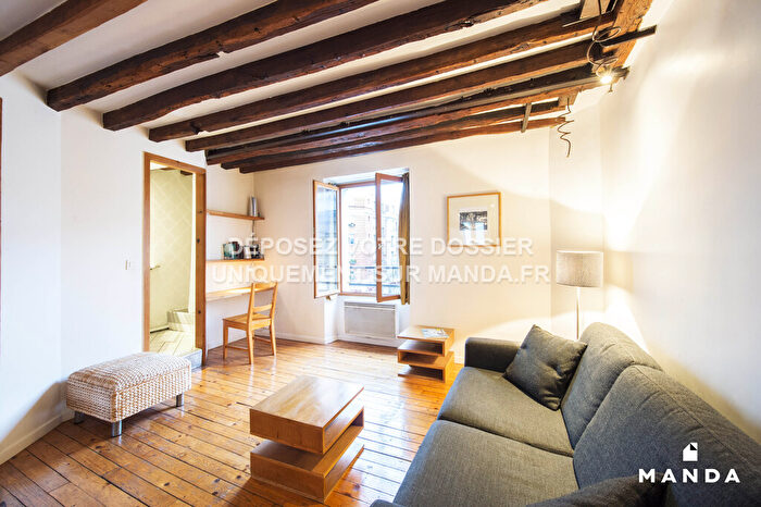 Paris 4ème, Saint-Gervais : Appartement 2 pièces à louer