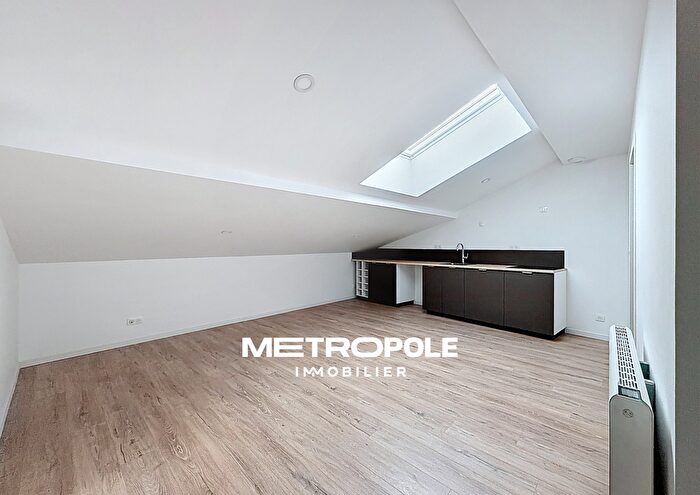 Appartement à vendre - Tarare - 3 pièces - 2 chambres