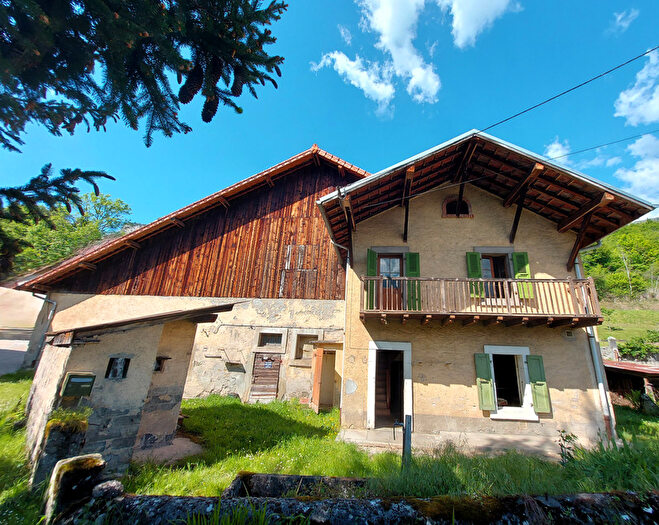 Maison à vendre - Ayse - 12 pièces - 5 chambres