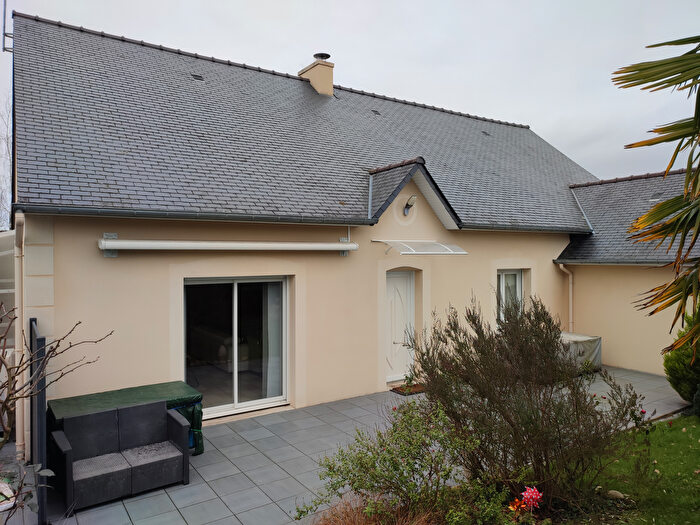 Maison à vendre - Léhon - 5 pièces - 3 chambres