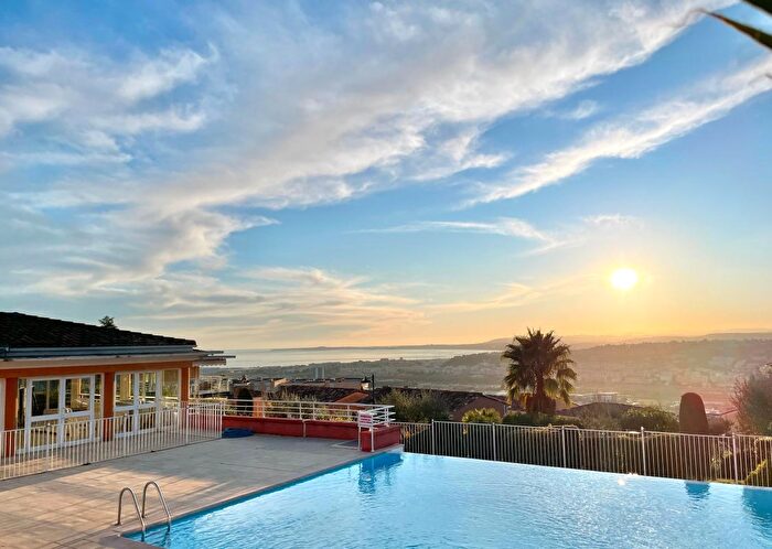 Maison à vendre - Nice, Corniche Fleurie - 4 pièces - 3 chambres