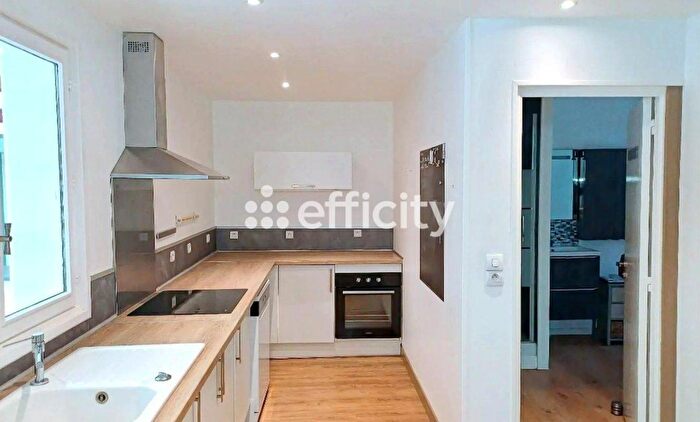 Maison à vendre - Rang-du-Fliers - 8 pièces - 4 chambres