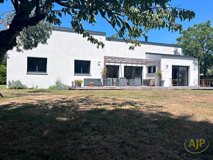 Maison 6 pièces à Surzur, à vendre