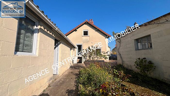Maison à vendre - Bourges, Centre-ville, Charlet, Lahitolle, Pignoux, Sembat - 3 pièces - 2 chambres