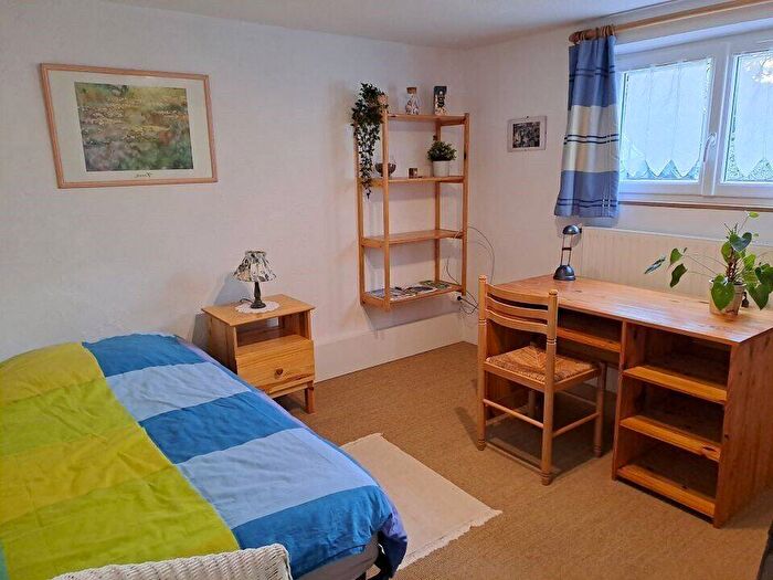 Appartement à louer - Ouest, Saint-Cyr-sur-Loire - 1 pièce