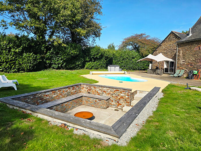 Maison à vendre - Campénéac - 16 pièces - 9 chambres