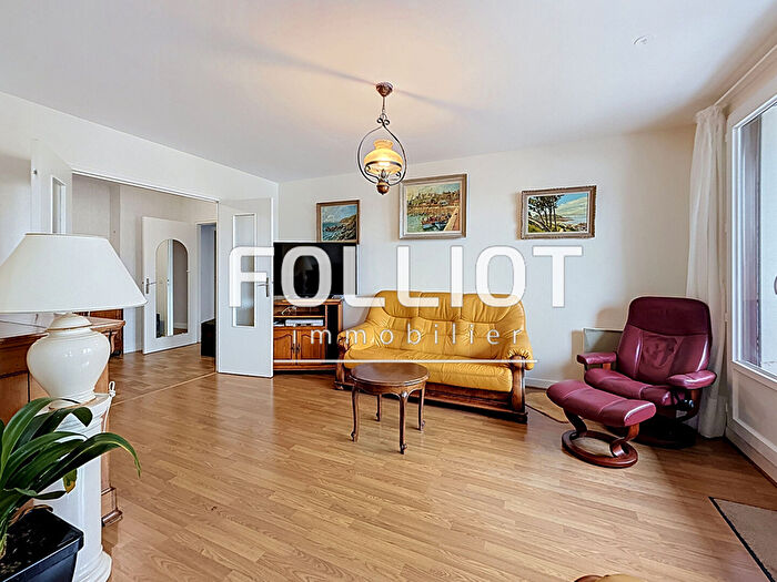 Granville, Saint-Nicolas : Appartement 4 pièces à vendre