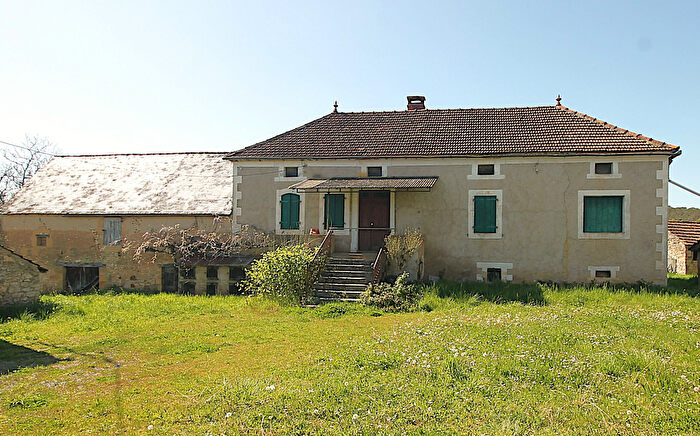 Maison à vendre - Gourdon - 4 pièces - 2 chambres