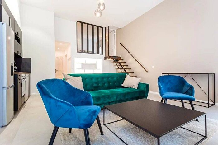 Appartement à louer - Lodi, Marseille ème arrondissement - 2 pièces - 1 chambre