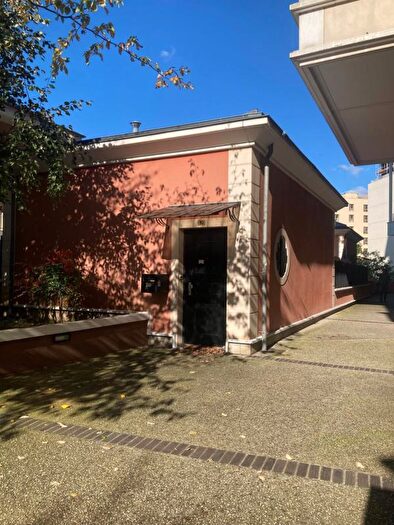 Maison à vendre - Courbevoie, Faubourg de lArche - 4 pièces - 3 chambres