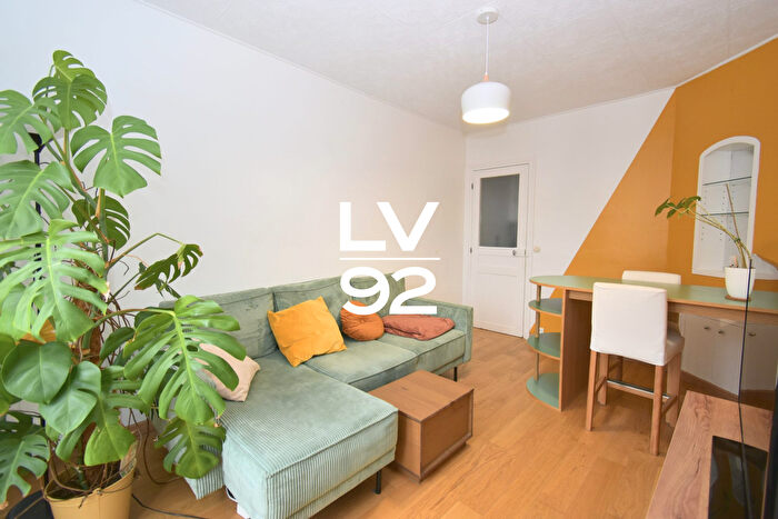 Appartement à louer - Asnières-sur-Seine, Bécon, Bourguignons - 2 pièces - 1 chambre