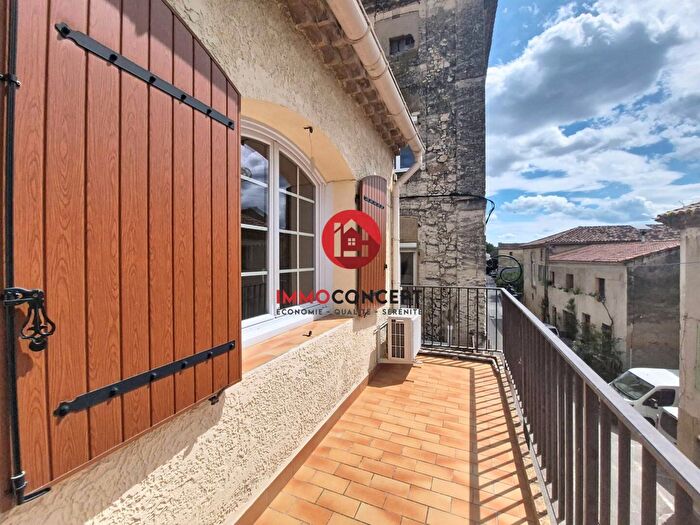 Appartement 4 pièces à Peripherie, Roquemaure, à louer