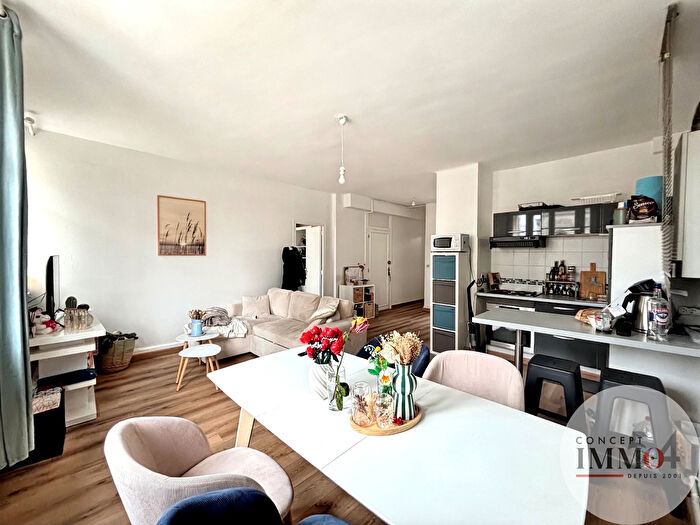 Appartement à vendre - Toul, Centre-ville - 3 pièces - 2 chambres