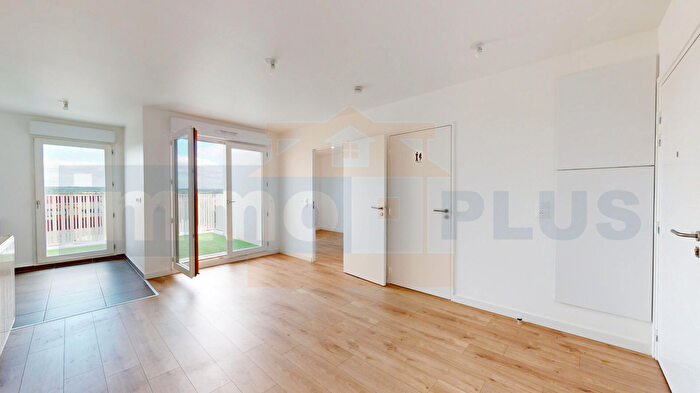 Saint-Cyr-l'École, Fontaine Saint-Martin : Appartement 2 pièces à vendre