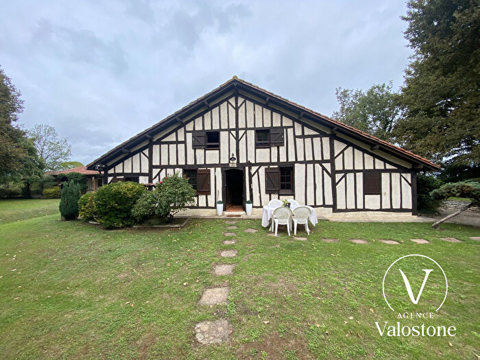 Maison à vendre - Bahus-Soubiran - 5 pièces - 3 chambres