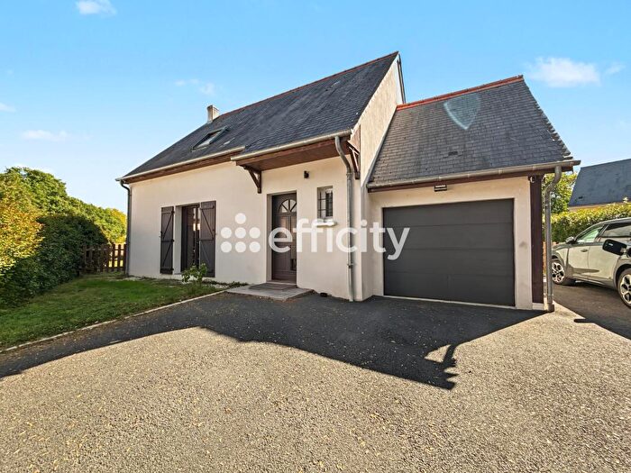 Athée-sur-Cher : Maison 5 pièces à vendre
