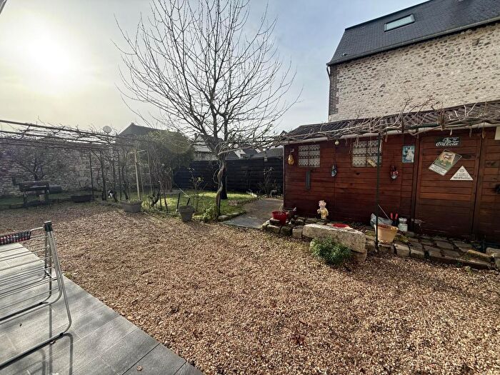 Maison à vendre - Saint-Étienne-du-Rouvray, Langevin, Barbusse, Ruelle Danseuse - 3 pièces - 2 chambres