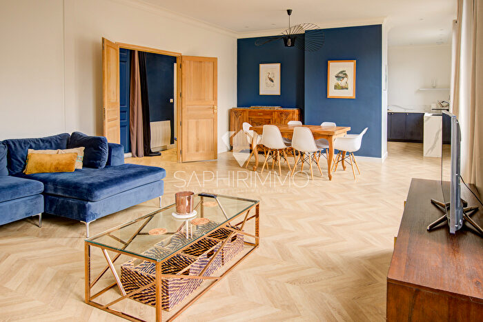 Appartement à vendre - Brive-la-Gaillarde - 5 pièces - 3 chambres