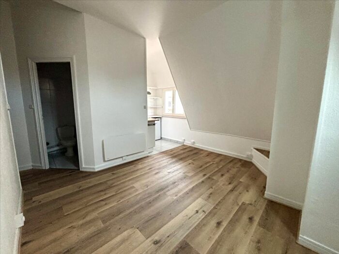 Appartement à louer - Nancy, Boudonville, Scarpone, Libération - 1 pièce