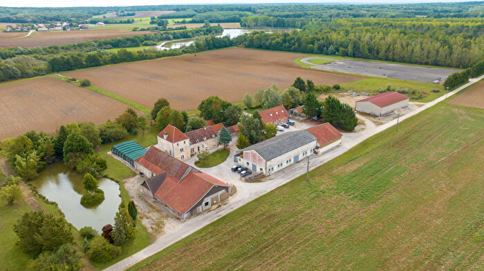 Maison à vendre - Dijon, Colombière, Parc Chevreul - 19 pièces - 11 chambres