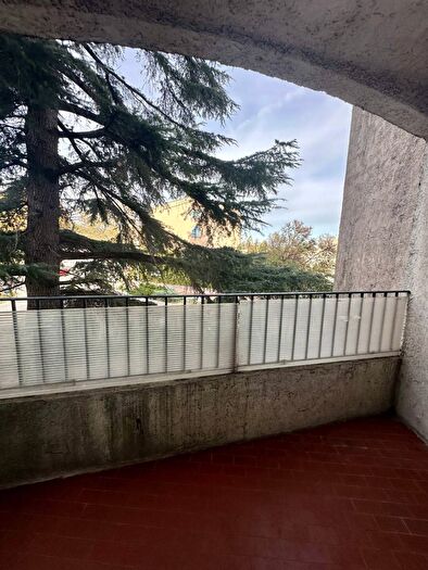 Appartement à louer - Solliès-Pont - 2 pièces - 1 chambre