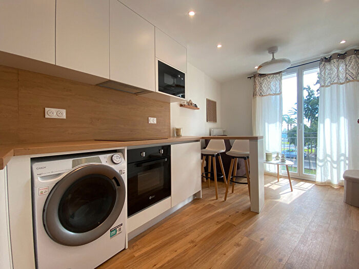 Appartement à vendre - Nice, Arenas - 2 pièces - 1 chambre