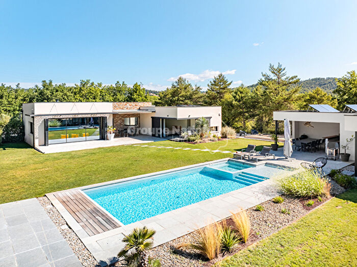 Maison 6 pièces à vendre à Gréoux-les-Bains
