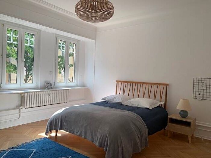 Appartement à louer - Krutenau Centre Est, Strasbourg - 1 pièce - 3 chambres