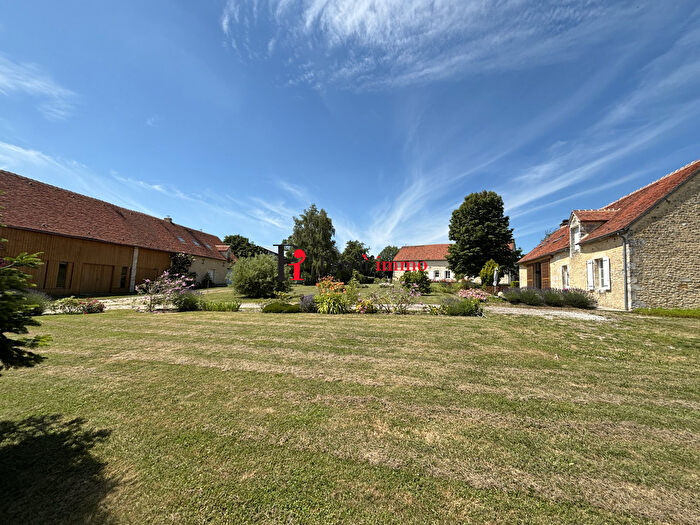 Maison 16 pièces à vendre - Mortagne-au-Perche
