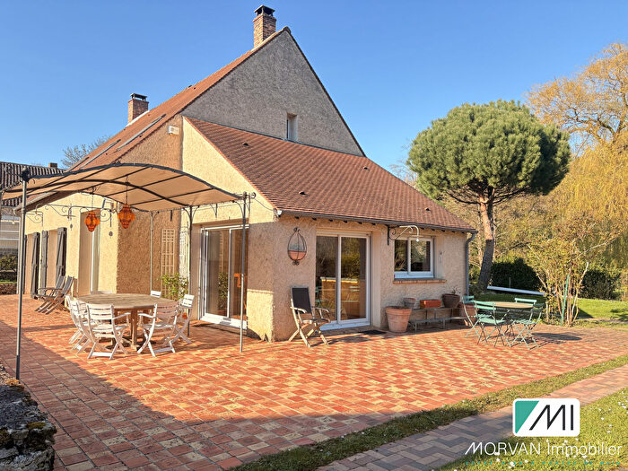 La Celle-les-Bordes - Maison 8 pièces à vendre