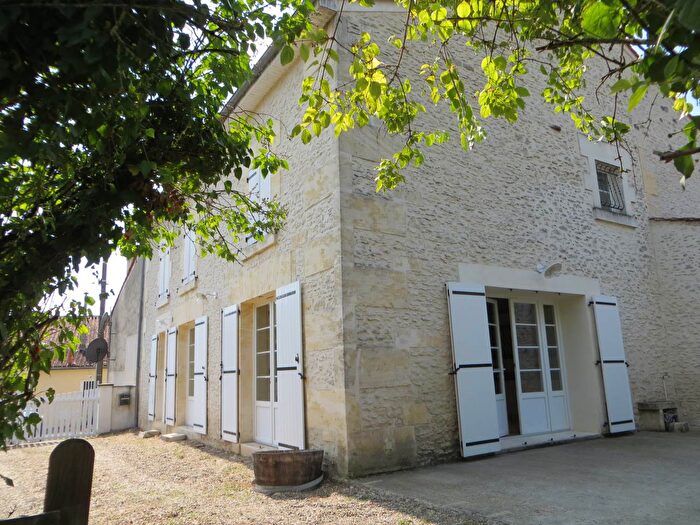 Maison 5 pièces à louer - Javrezac