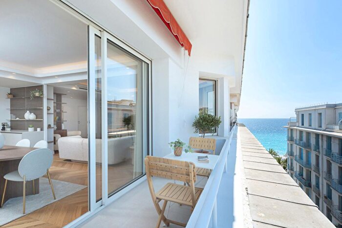 Appartement 4 pièces à Nice, Promenade des Anglais, Rue de France, à vendre