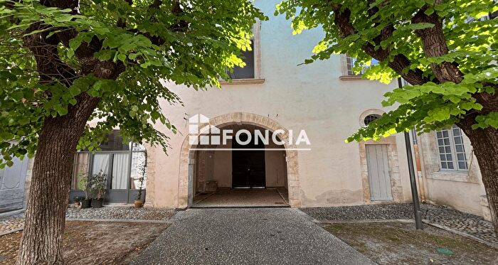 Appartement 2 pièces à vendre à Villeneuve-lès-Avignon, Centre-ville, Stade