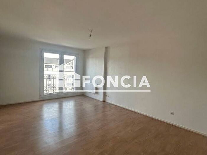 Le Bourg, Saint-Jean-le-Blanc : Appartement 3 pièces à louer