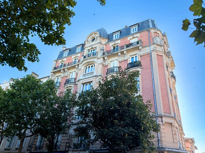 Appartement 5 pièces à vendre - Le Raincy, Gare