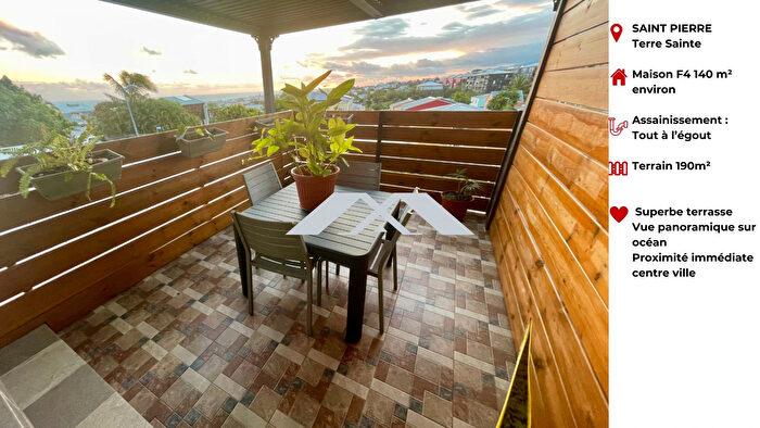 Maison à vendre - Saint-Pierre, Terre Sainte, Université - 4 pièces - 3 chambres