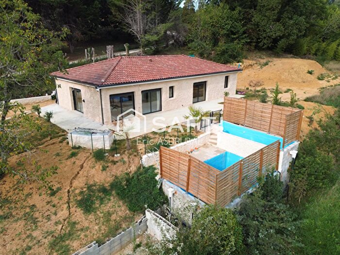 Sarlat-la-Canéda : Maison 5 pièces à vendre