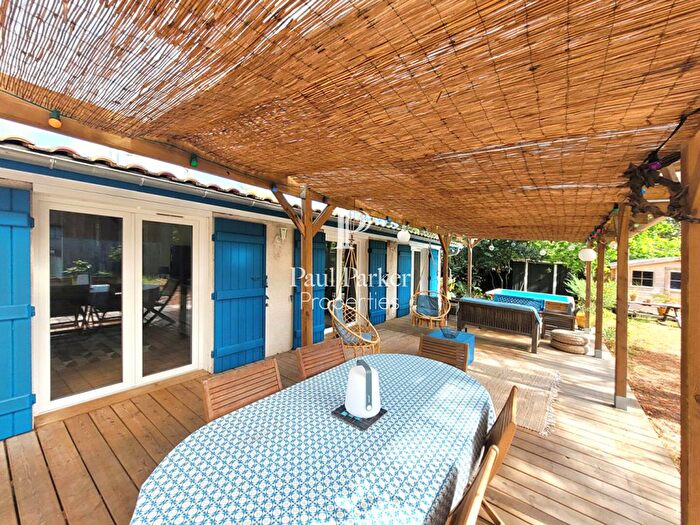 Maison 6 pièces à Lège-Cap-Ferret, à vendre