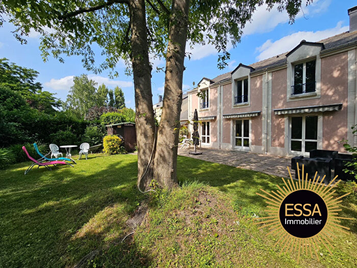 Maison à vendre - Le Chesnay, Tartre - 7 pièces - 5 chambres